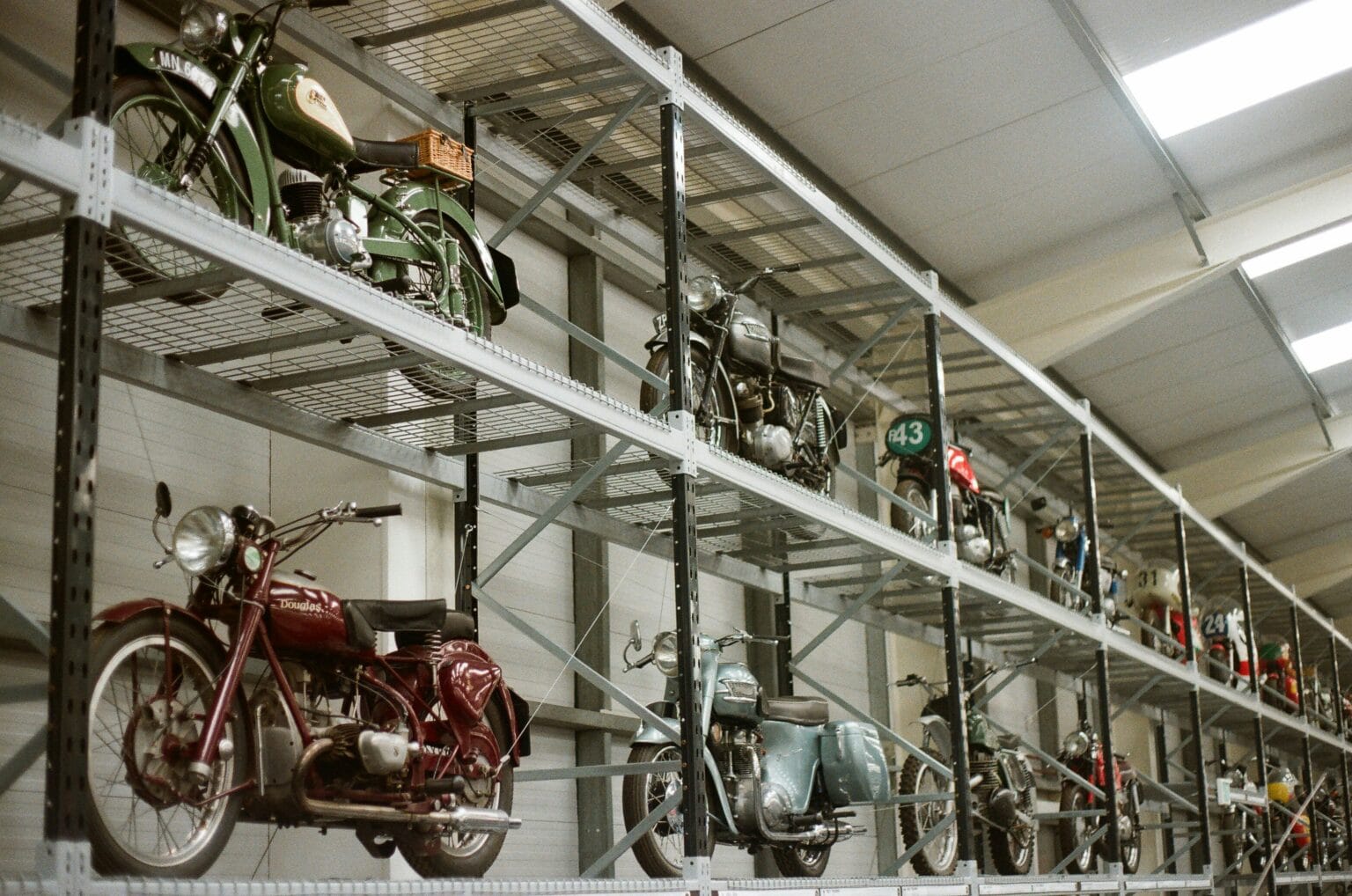 L'Histoire de la Moto : 150 Ans d'Évolution et de Passion - Motard.fr